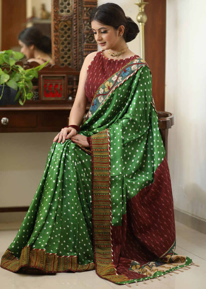 Gorgeous green Gajji Silk Bandhej saree with Kalamkari hand painted Pa ...