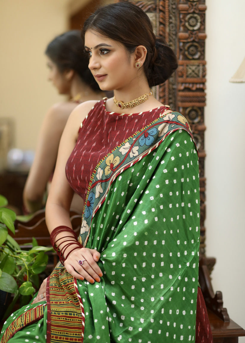 Gorgeous green Gajji Silk Bandhej saree with Kalamkari hand painted Pa ...