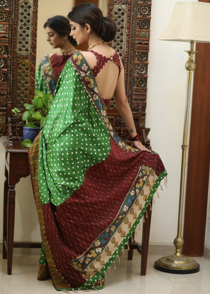 Gorgeous green Gajji Silk Bandhej saree with Kalamkari hand painted Pa ...